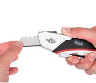 Sicherheits-Cutter mit Zangengriff - betzold.de